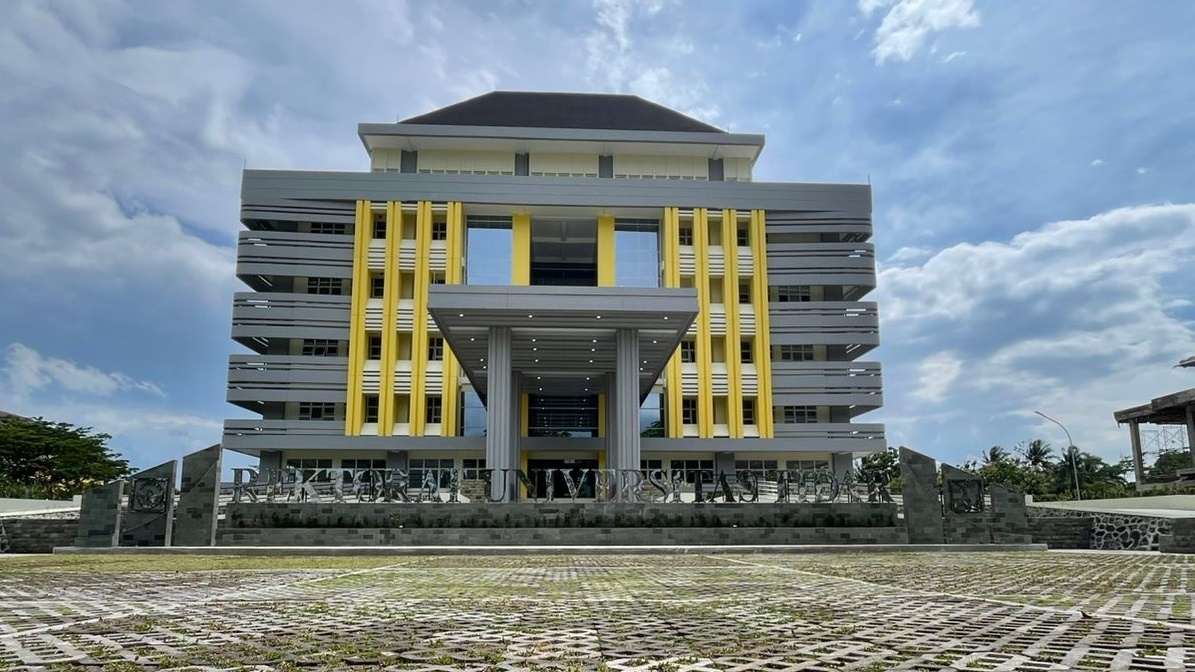 Filosofi Pakuning Tanah Jawi, Gedung Rektorat Baru Untidar di Sidotopo ...