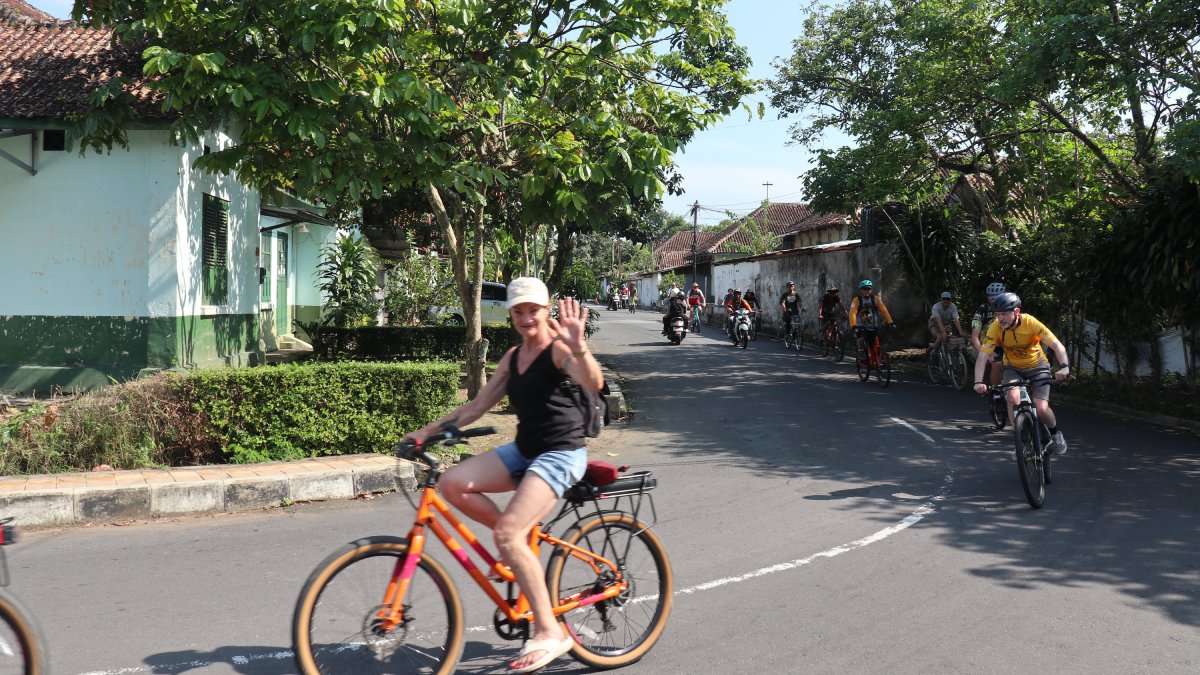Pesepeda Mancanegara IVCA 2026 Kagumi Sport Tourism dan Keramahan Warga ...