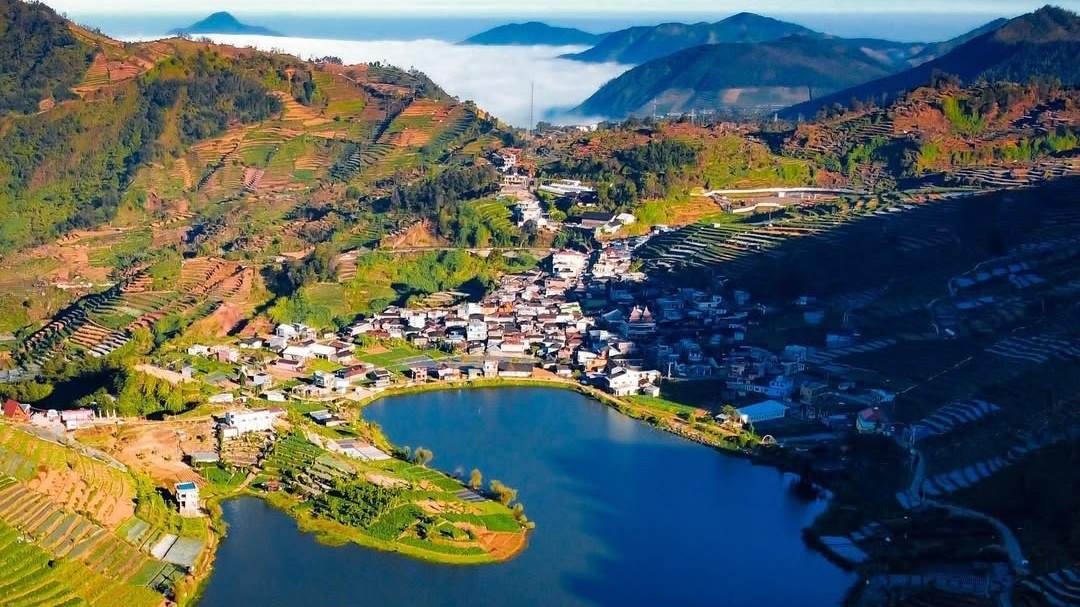Menapaki Desa Sembungan, Desa Tertinggi di Pulau Jawa dengan Sejuta ...
